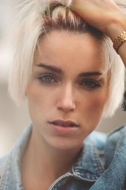 Charleen – Model – Kategorie: Beauty, Commercial, Fashion, Runway