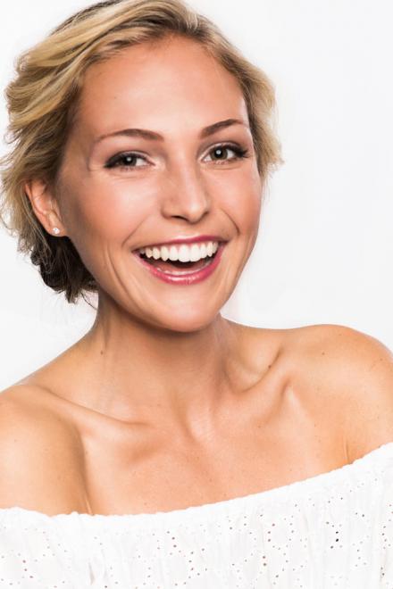 Isabelle – Model – Kategorie: Beauty, Commercial, Fashion, People