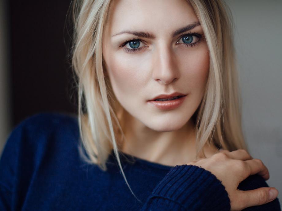 Deborah – Model – Kategorie: Beauty, Body Parts, Commercial, People