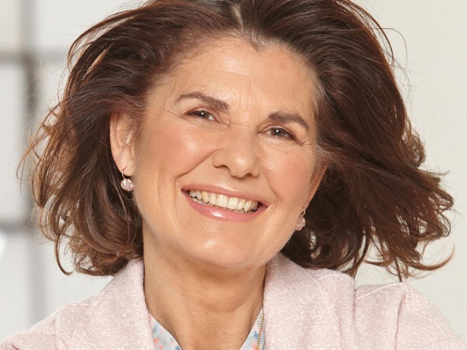 Ute – Model – Kategorie: Body Lingerie, Commercial, Fashion, Runway