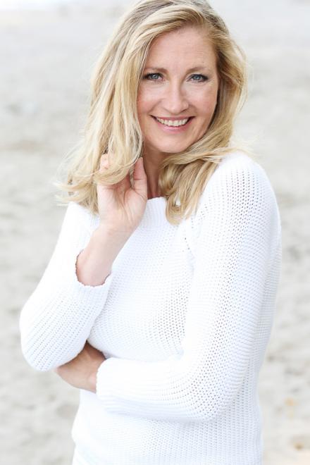 Cornelia – Model – Kategorie: Commercial, People