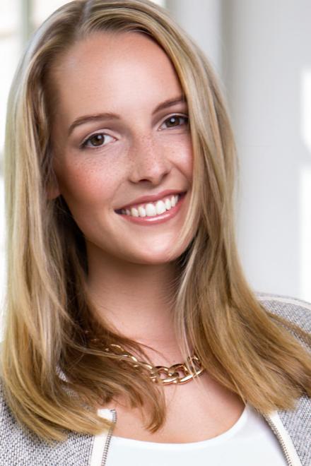 Lea – Model – Kategorie: Beauty, Body Lingerie, Commercial