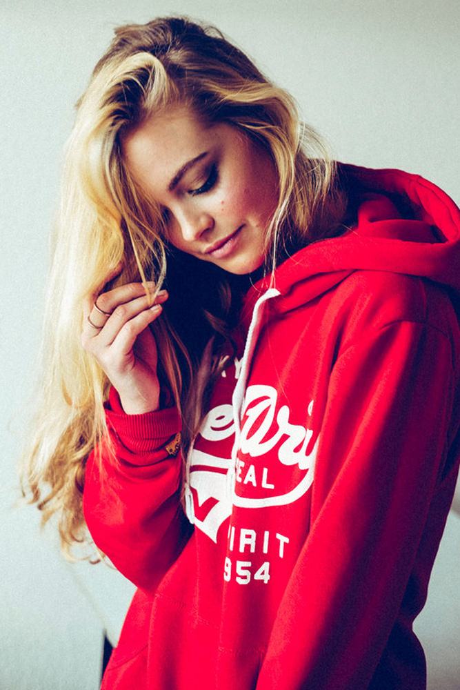 Camilla – Model – Kategorie: Beauty, Commercial